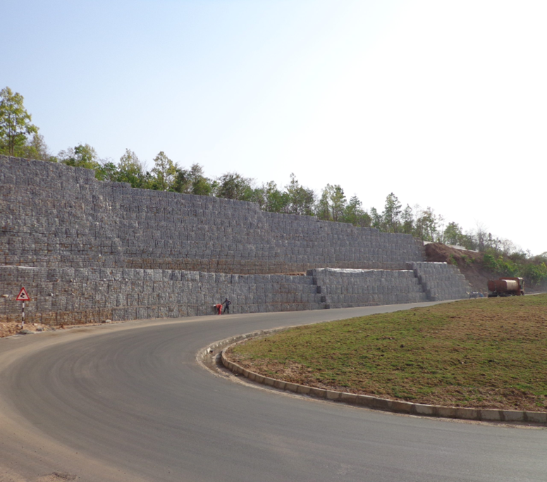 Stylish Gabion Cladding for Modern Outdoor Designs in Saudi Arabia